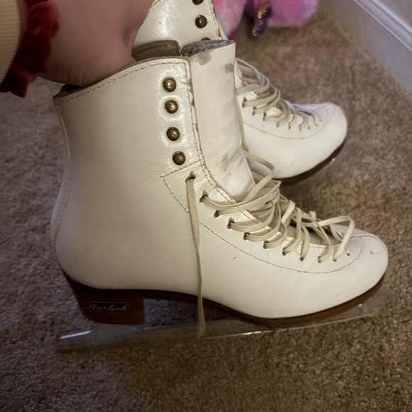 Harlick | Shoes | Harlick Figure Ice Skates Size Womens 8 | Poshmark